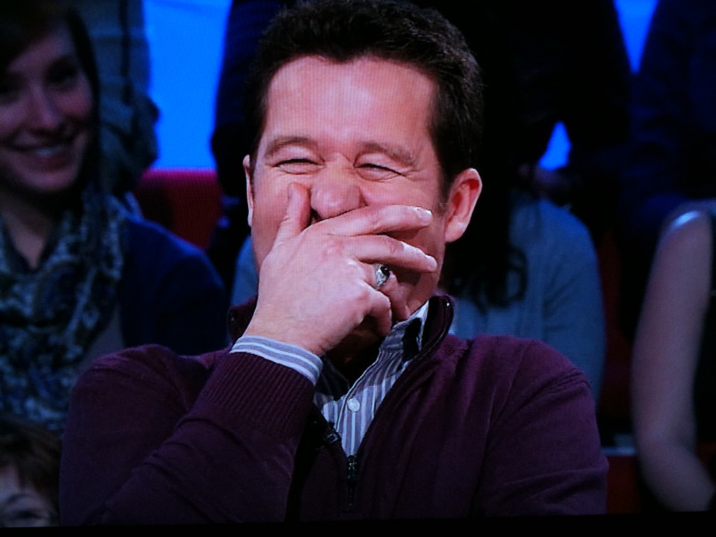 3 Easy Ways To Spot Genuine & Fake Smiles | Nicolas Fradet